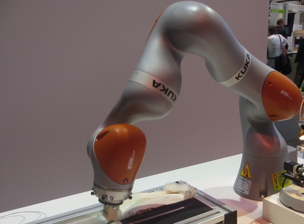 Roboter-Wettbewerb: Die Finalisten des Kuka Innovation Award stellen ...