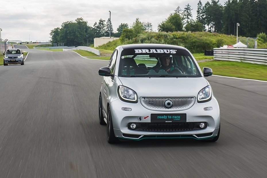 Brabus Smart Renn-Taxi | heise autos