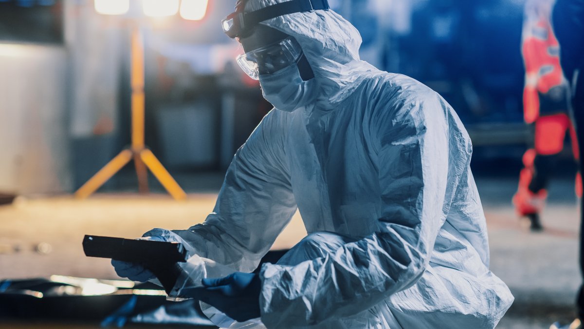 Missing Link: Auf der DNA-Spur der Täter | heise online