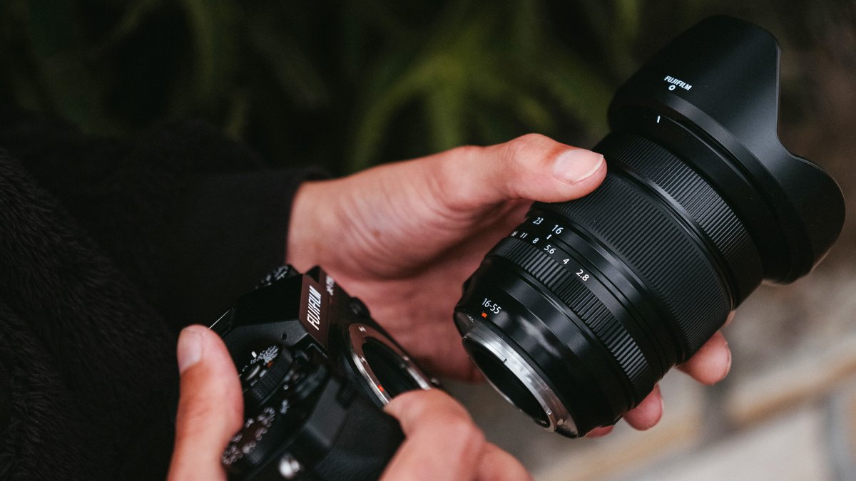 Two new lenses in the Fujifilm cosmos | heise online