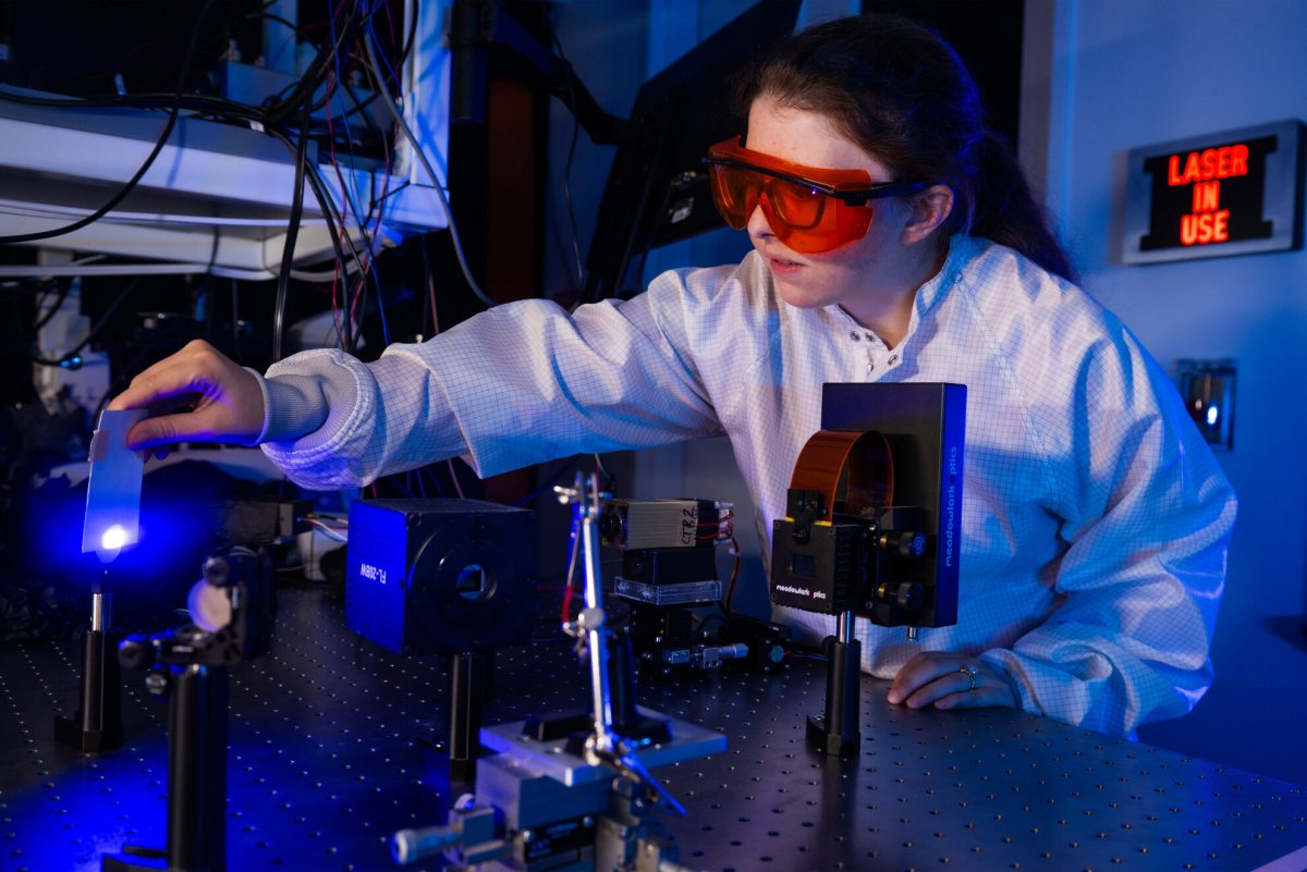 Without on-board electronics: researchers control robotic arm with blue ...