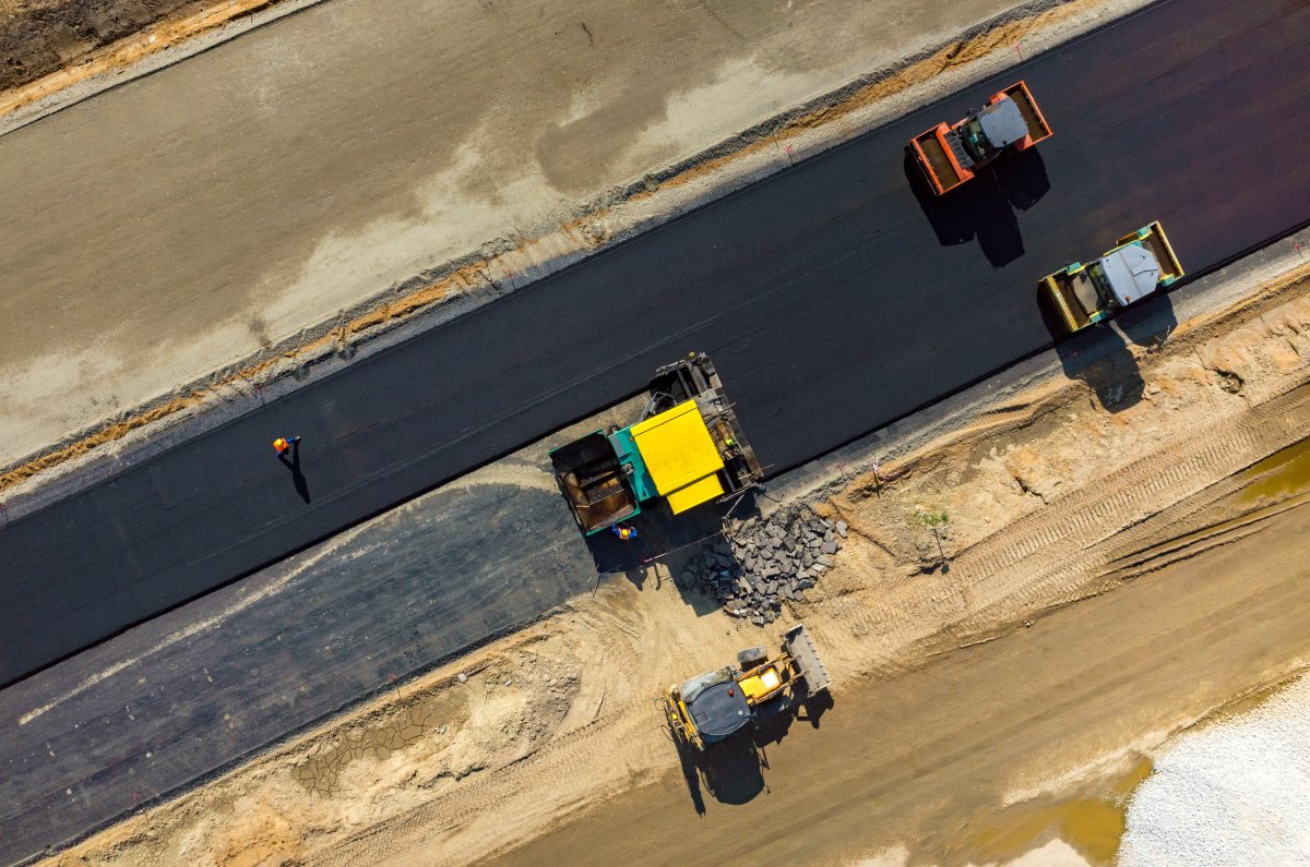 Deutschland verwendet Chip-Milliarden lieber für Straßenbau | heise online