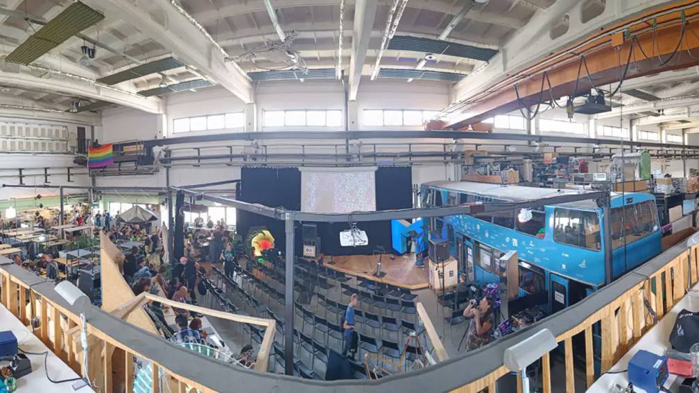 Nachschau: Hackaday Europe in Berlin | heise online