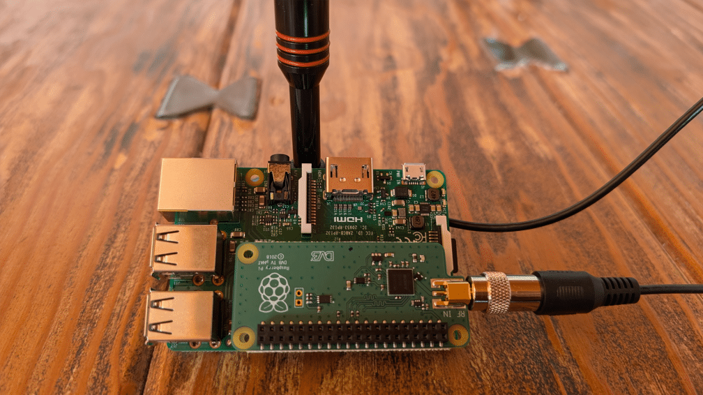 Fernsehen mit dem Raspberry-Pi streamen – so geht's | heise online