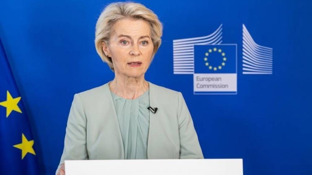 Neues Paket: EU verhängt erstmals Sanktionen im Kryptosektor gegen Russland | heise online