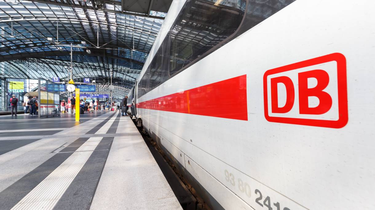 Deutsche Bahn: Handy-Ticket buchen - so geht's | heise online