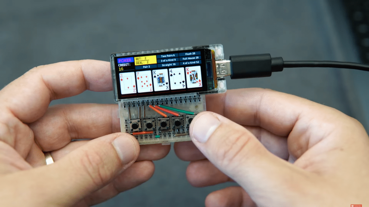Mikrocontroller: Poker-Spiel für ESP32 mit ChatGPT programmiert | heise online