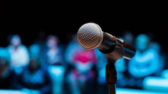 Bundesnetzagentur gibt Frequenzen für drahtlose Mikrofone frei | heise online