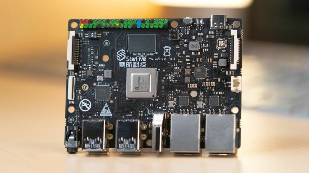 Raspberry-Pi-Konkurrent mit RISC-V-Chip ab 65 Euro | heise online