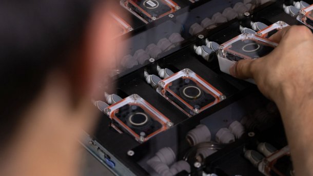 Neuralink: Second patient receives brain-computer interface | heise online