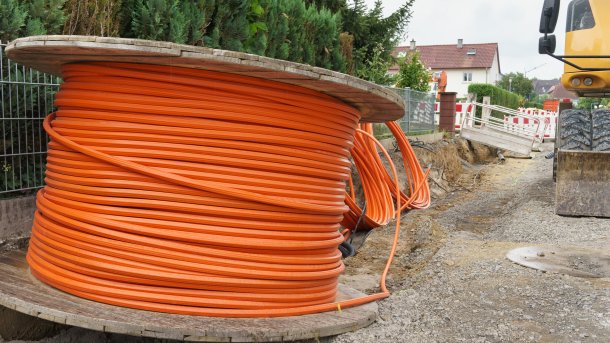 Federal Gigabit Funding: 1.8 Billion for 536 Projects | heise online